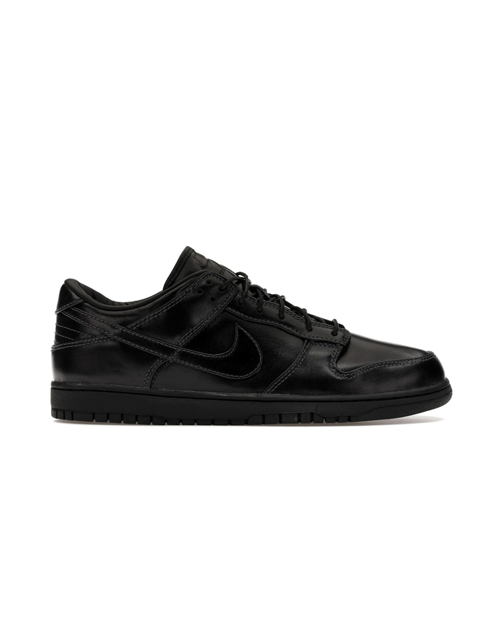 Nike Dunk Low Retro Premium Black Sneakers